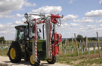 SERVICES - vineyardmachines.com